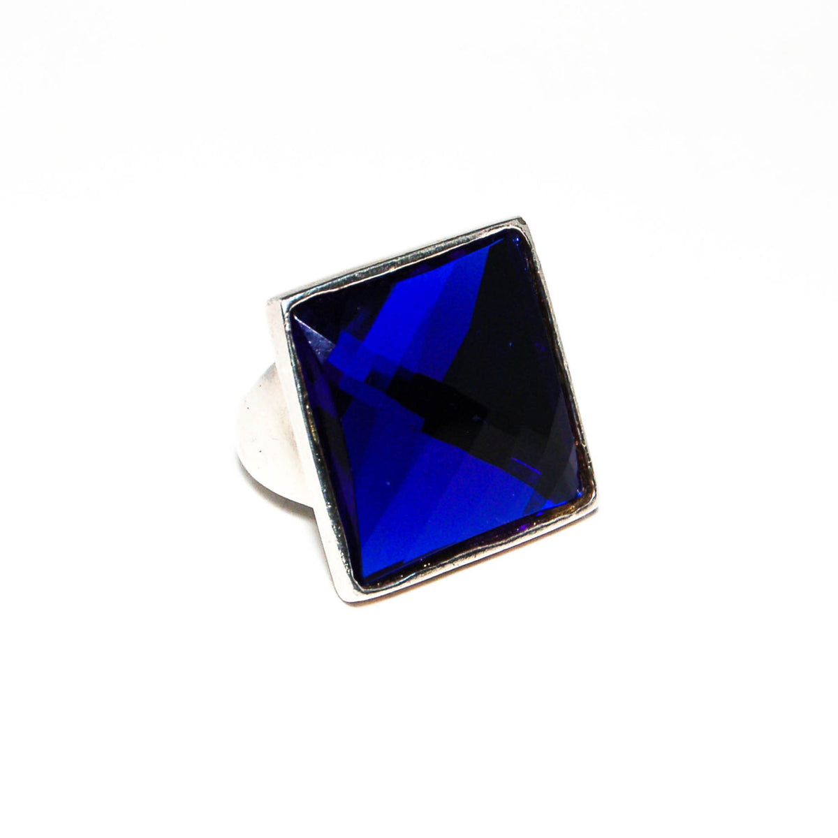 1970's Square Faceted Blue Crystal Ring | Vintage Meet Modern Jewelry